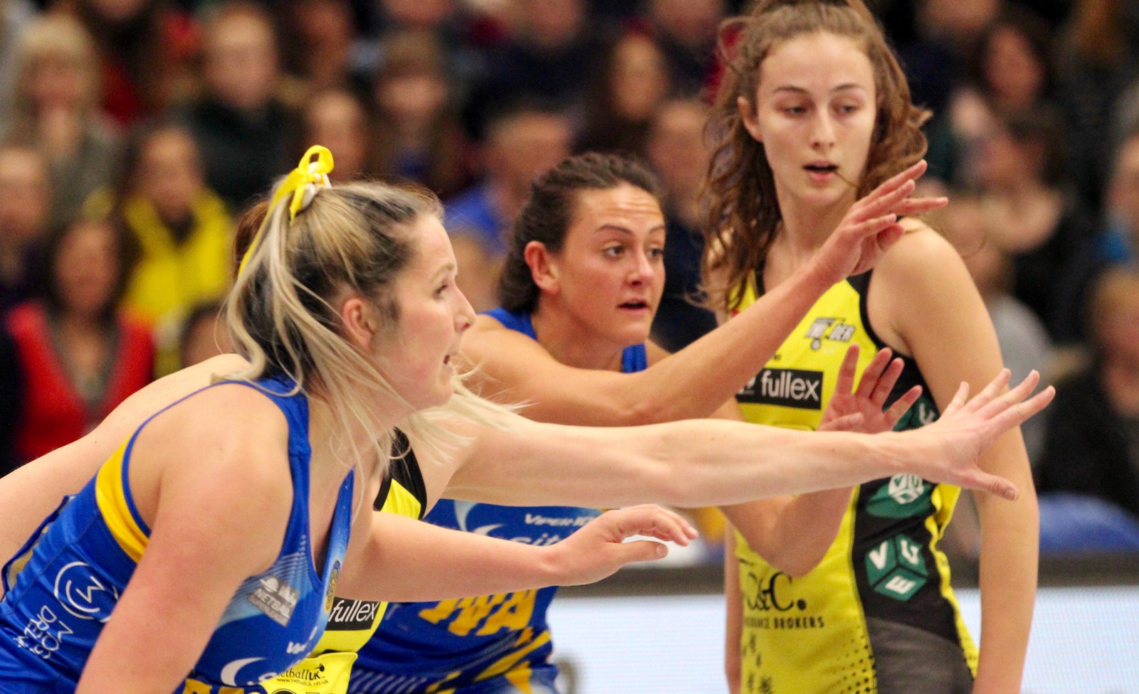 Impressive Manchester Thunder side end Blue and Gold's winning start to ...