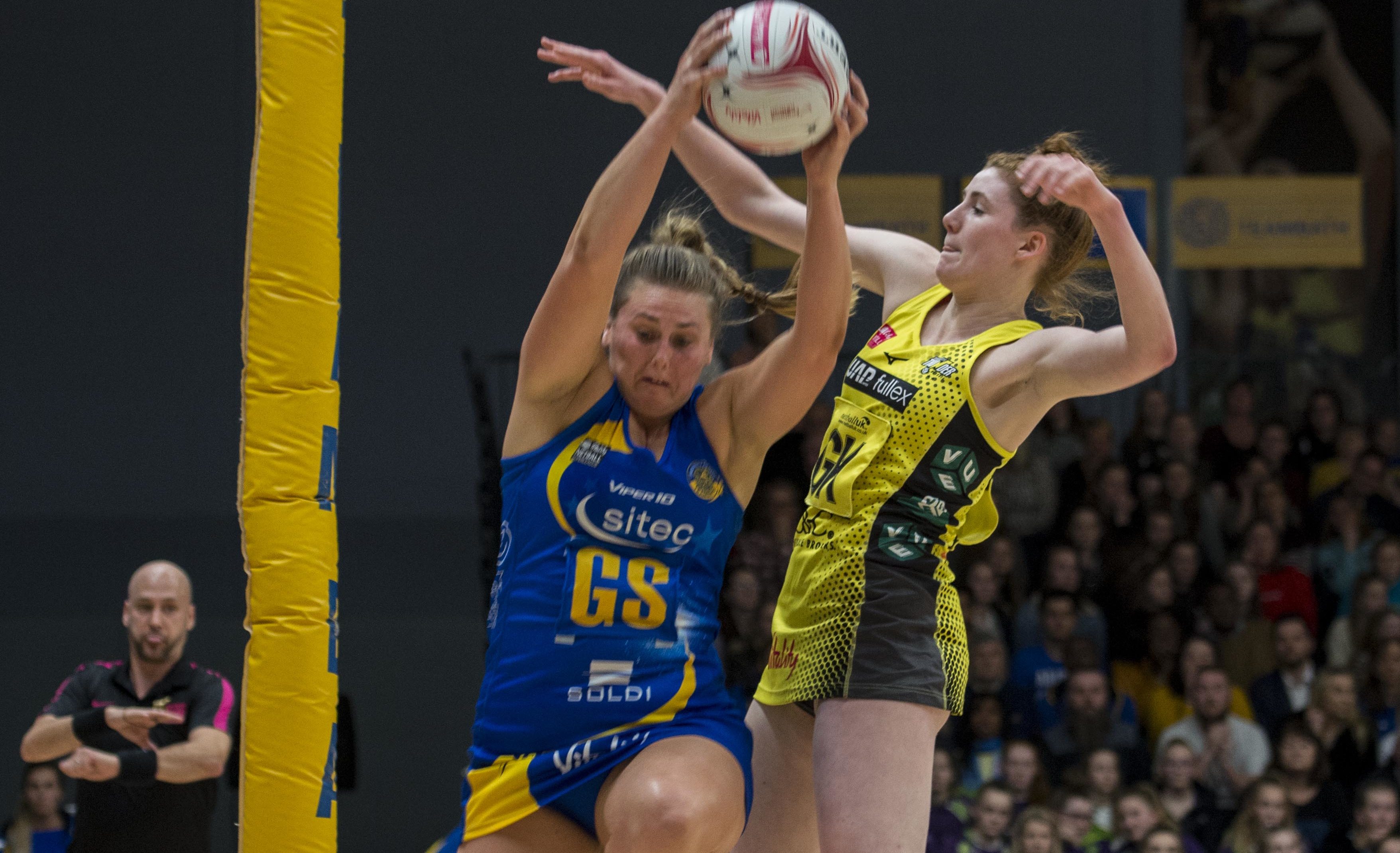 Tremendous team performance sees Blue & Gold fend off Thunder to record ...